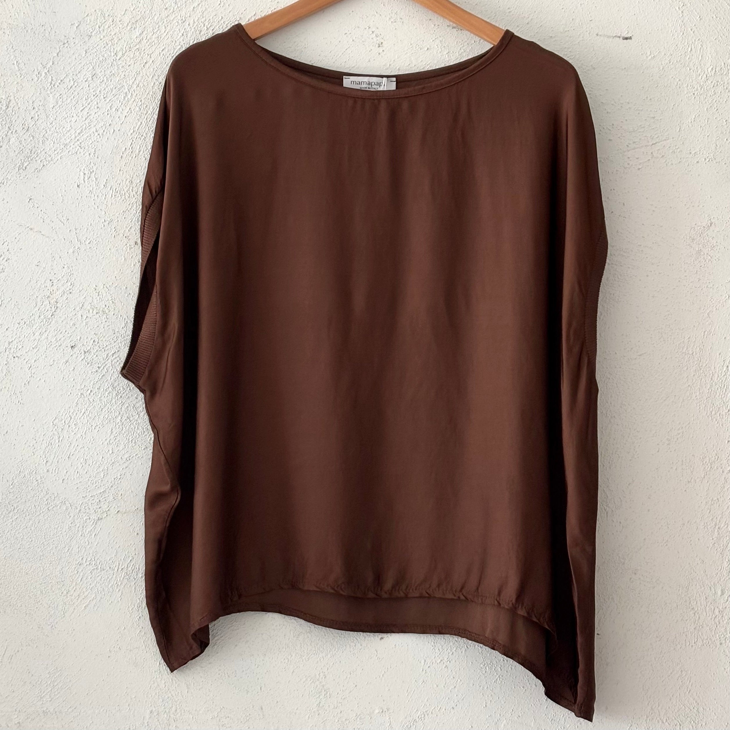 Tobi Short Sleeve Chocolate – LivedIn Coogee